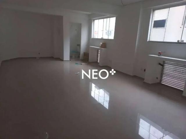 Conj. Comercial / Sala para Locação em Santos/SP Aparecida