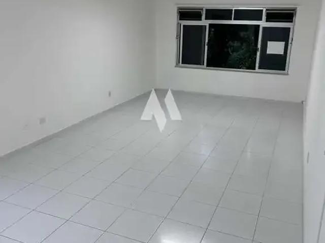 Conj. Comercial / Sala para Locação em Santos/SP Aparecida
