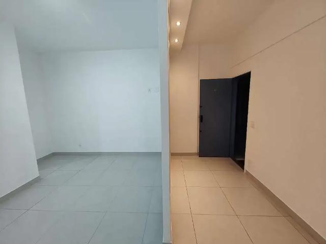 Conj. Comercial / Sala para Locação em Santos/SP Aparecida