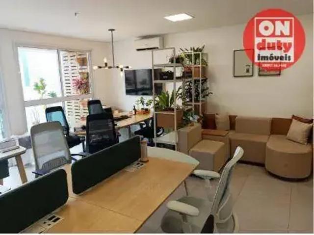 Conj. Comercial / Sala para Locação em Santos/SP Boqueirão