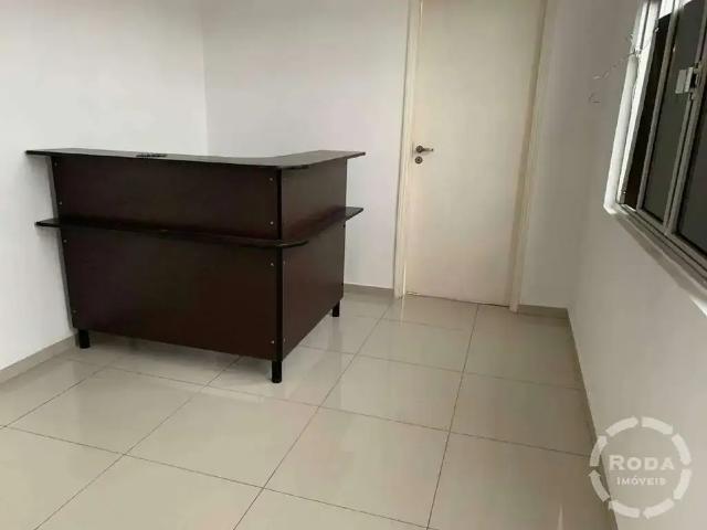 Conj. Comercial / Sala para Locação em Santos/SP Boqueirão