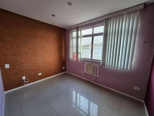 Conj. Comercial / Sala para Locação em Santos/SP Boqueirão