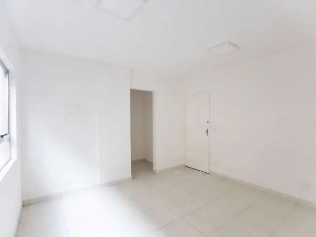 Conj. Comercial / Sala para Locação em Santos/SP Centro