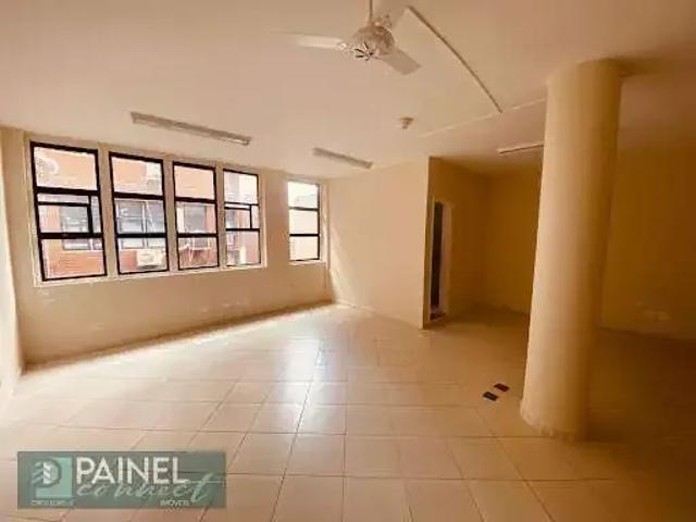 Conj. Comercial / Sala para Locação em Santos/SP Centro