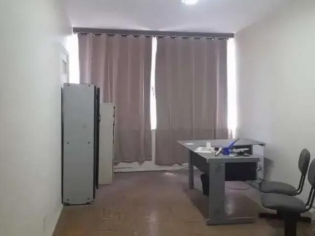 Conj. Comercial / Sala para Locação em Santos/SP Centro