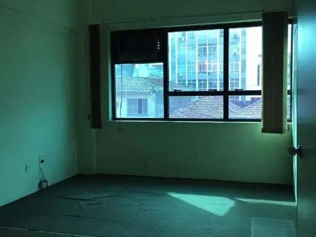 Conj. Comercial / Sala para Locação em Santos/SP Centro