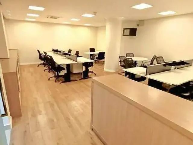 Conj. Comercial / Sala para Locação em Santos/SP Centro 1 Quartos