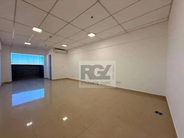 Conj. Comercial / Sala para Locação em Santos/SP Encruzilhada