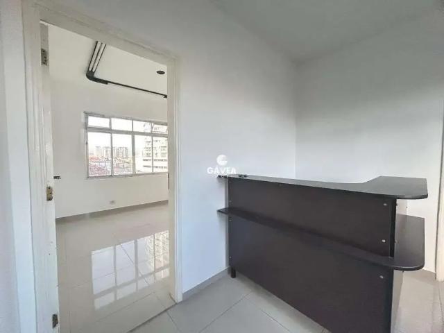 Conj. Comercial / Sala para Locação em Santos/SP Encruzilhada 2 Quartos