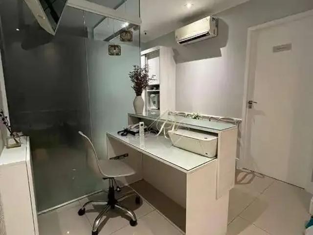 Conj. Comercial / Sala para Locação em Santos/SP Gonzaga