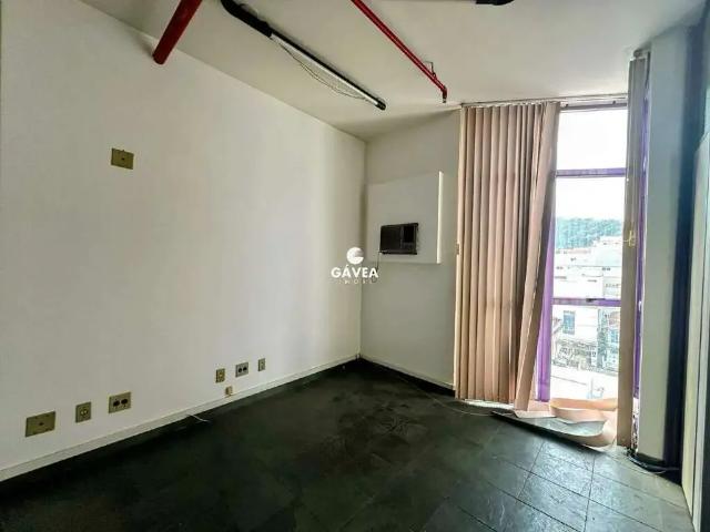 Conj. Comercial / Sala para Locação em Santos/SP Gonzaga