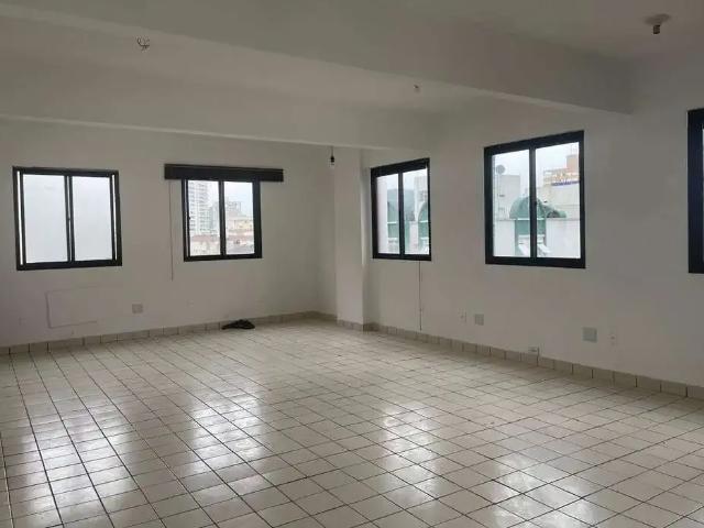 Conj. Comercial / Sala para Locação em Santos/SP Gonzaga