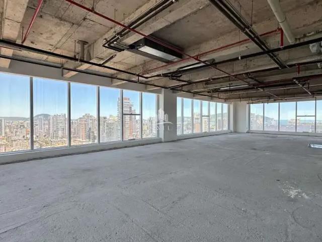 Conj. Comercial / Sala para Locação em Santos/SP Gonzaga