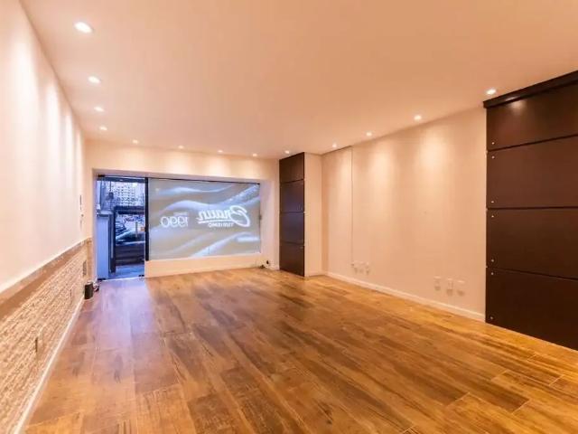 Conj. Comercial / Sala para Locação em Santos/SP Gonzaga