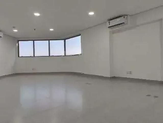 Conj. Comercial / Sala para Locação em Santos/SP Valongo