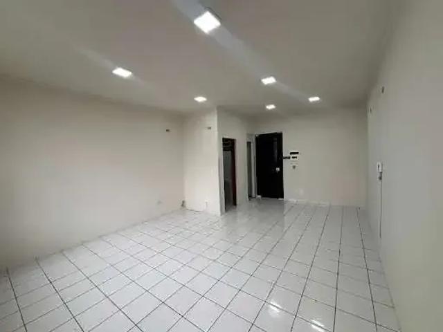 Conj. Comercial / Sala para Locação em Santos/SP Vila Mathias