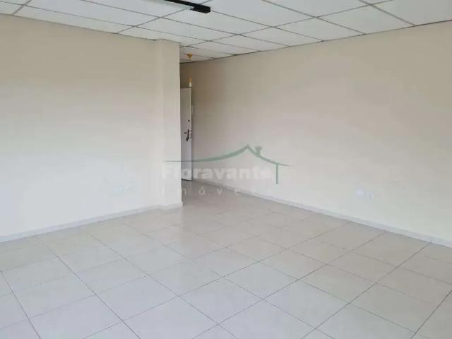 Conj. Comercial / Sala para Locação em Santos/SP Vila Mathias