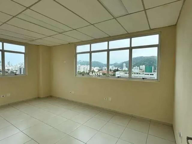 Conj. Comercial / Sala para Locação em Santos/SP Vila Mathias