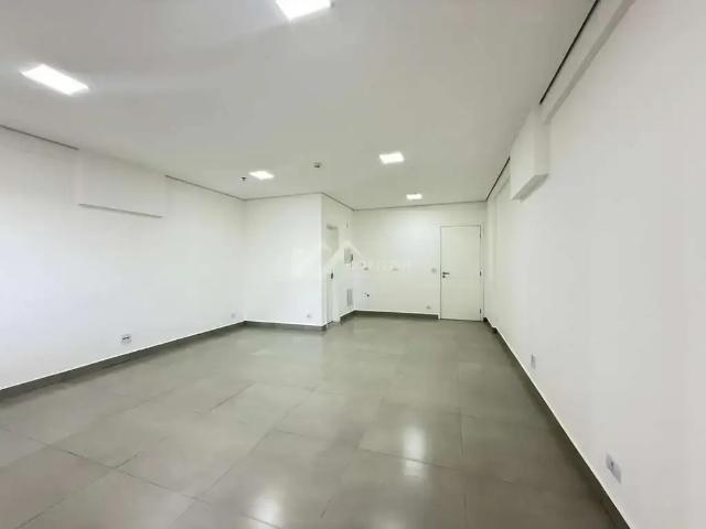 Conj. Comercial / Sala para Locação em Santos/SP Vila Mathias