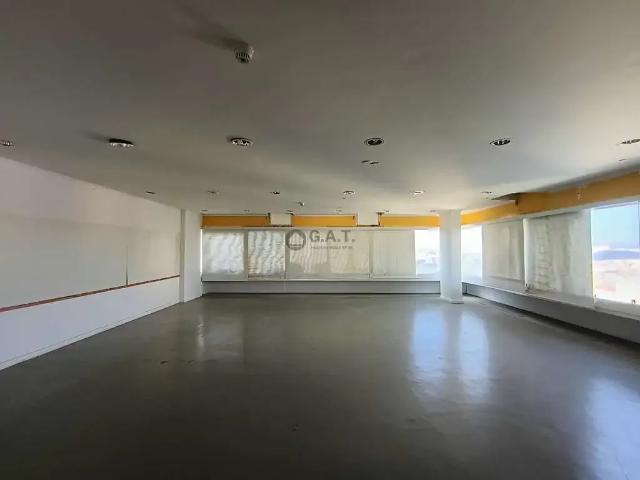 Conj. Comercial / Sala para Locação em Sorocaba/SP Centro