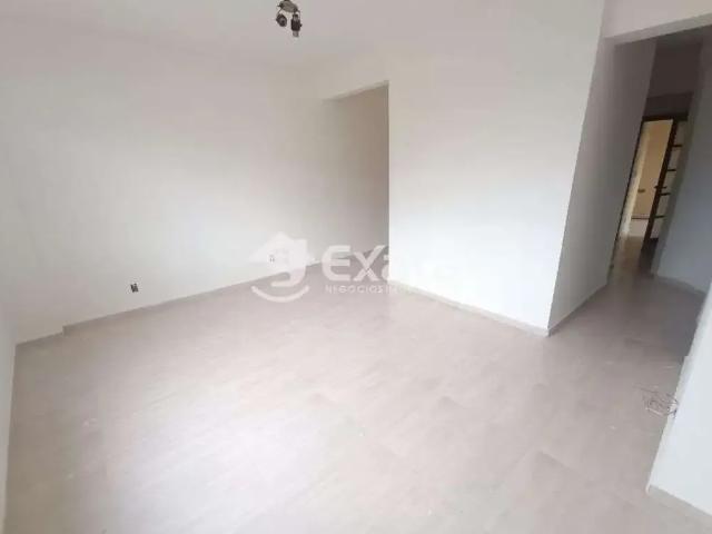 Conj. Comercial / Sala para Locação em Sorocaba/SP Centro 2 Quartos