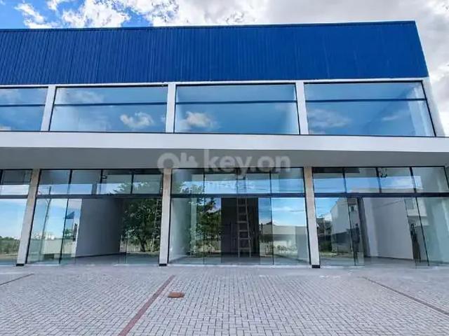 Conj. Comercial / Sala para Locação em Tubarão/SC Centro