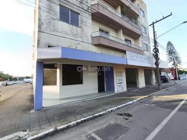 Conj. Comercial / Sala para Locação em Tubarão/SC Centro