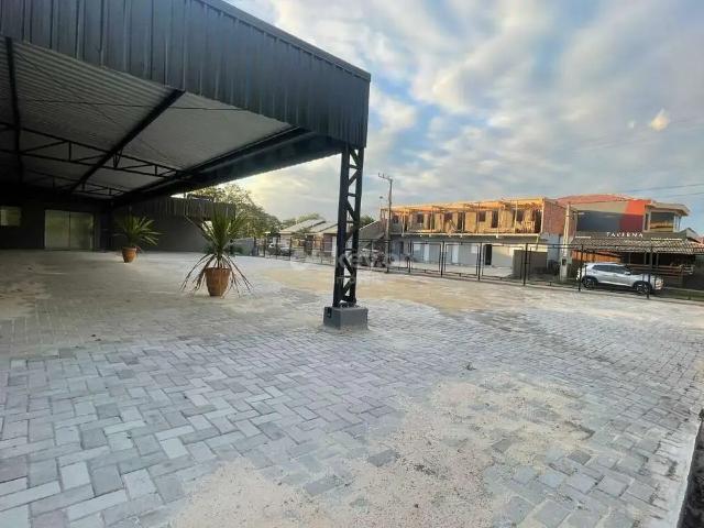 Conj. Comercial / Sala para Locação em Tubarão/SC Revoredo