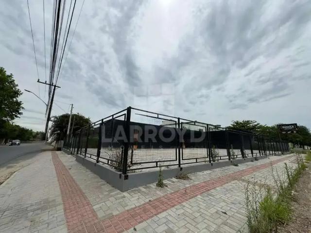 Conj. Comercial / Sala para Locação em Tubarão/SC Revoredo