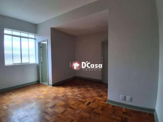 Conj. Comercial / Sala para Locação em Taubaté/SP Centro