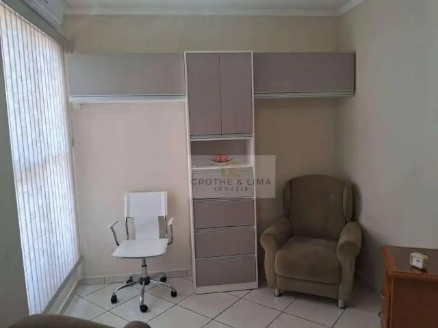 Conj. Comercial / Sala para Locação em Taubaté/SP Centro