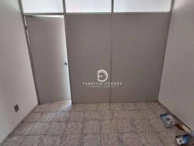 Conj. Comercial / Sala para Locação em Taubaté/SP Centro