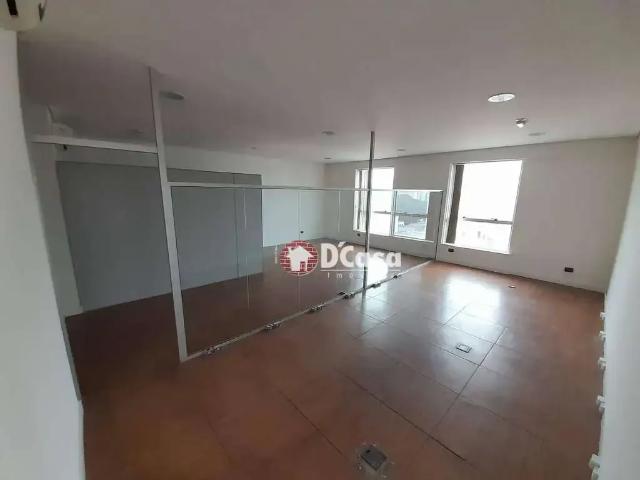 Conj. Comercial / Sala para Locação em Taubaté/SP Centro