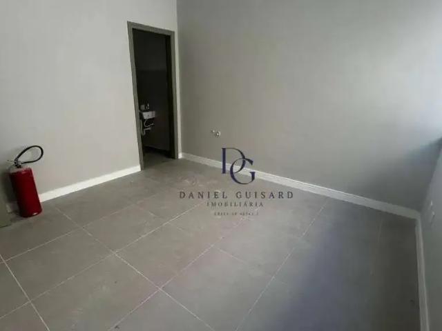 Conj. Comercial / Sala para Locação em Taubaté/SP Centro