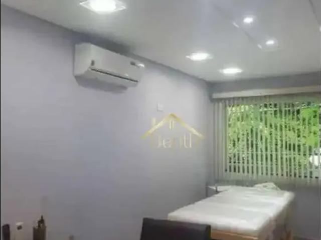 Conj. Comercial / Sala para Locação em Taubaté/SP Centro