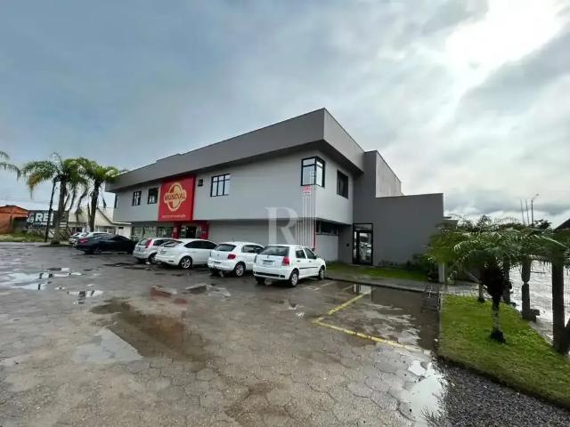 Conj. Comercial / Sala para Locação em Tijucas/SC Universitário