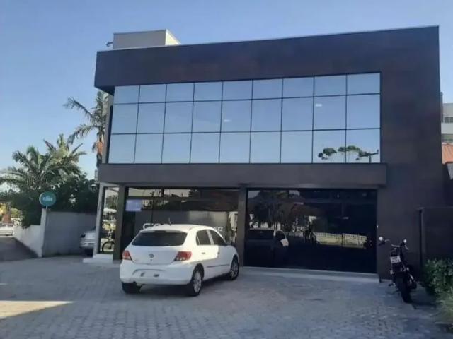Conj. Comercial / Sala para Locação em Tijucas/SC Centro