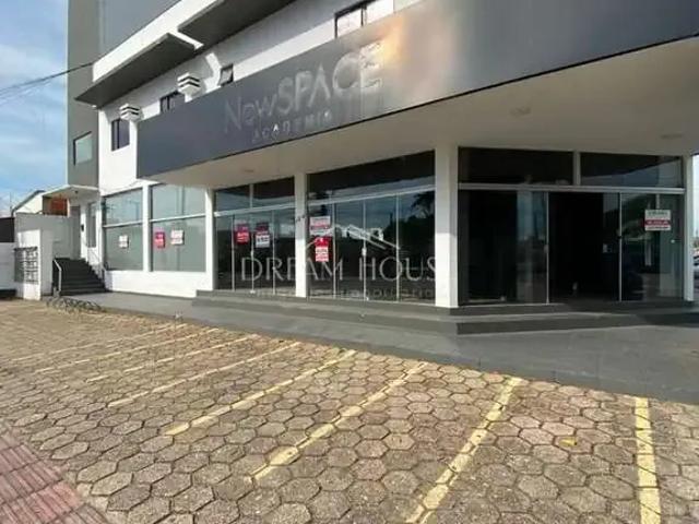 Conj. Comercial / Sala para Locação em Tijucas/SC Centro