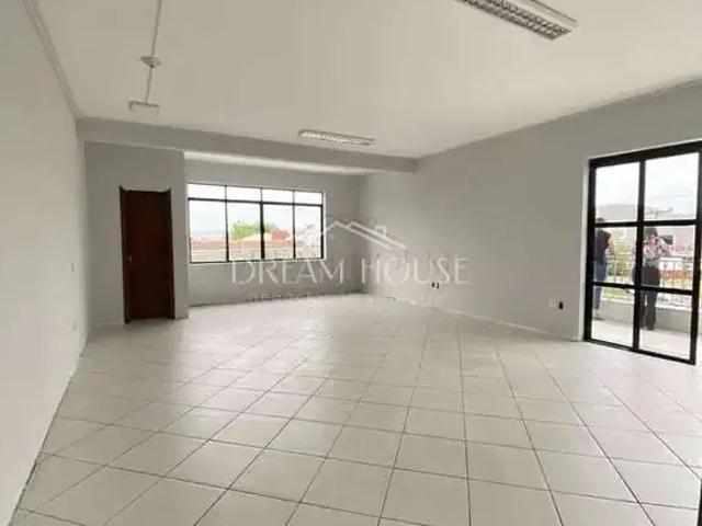 Conj. Comercial / Sala para Locação em Tijucas/SC Centro