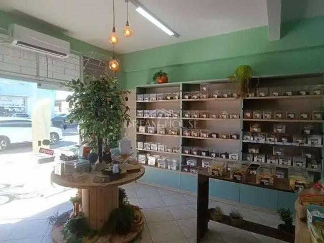 Conj. Comercial / Sala para Locação em Tijucas/SC Centro