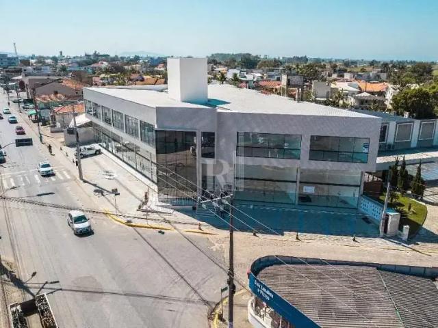 Conj. Comercial / Sala para Locação em Tijucas/SC Centro