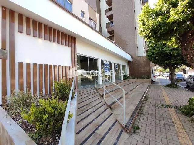 Conj. Comercial / Sala para Locação em Toledo/PR Centro