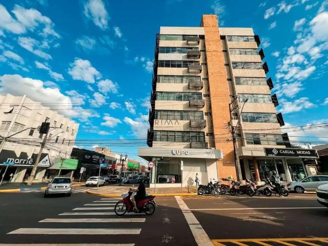 Conj. Comercial / Sala para Locação em Toledo/PR Centro