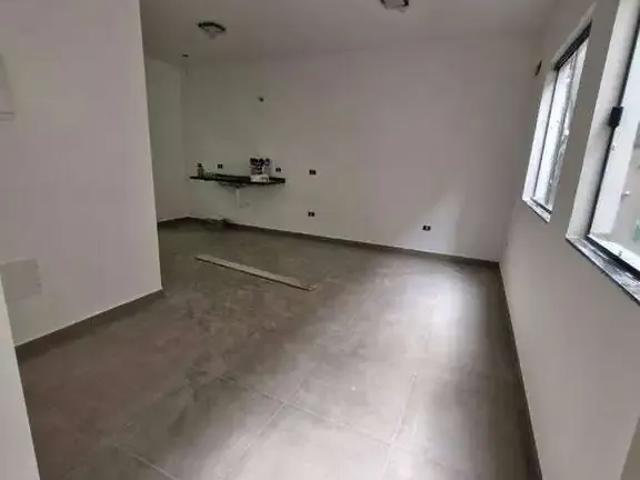 Conj. Comercial / Sala para Locação em Ubatuba/SP Centro