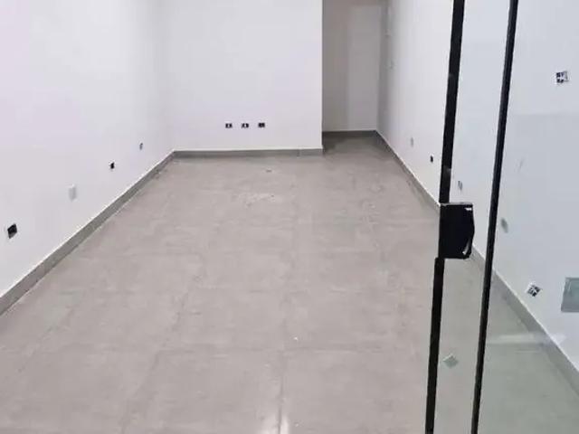 Conj. Comercial / Sala para Locação em Ubatuba/SP Centro
