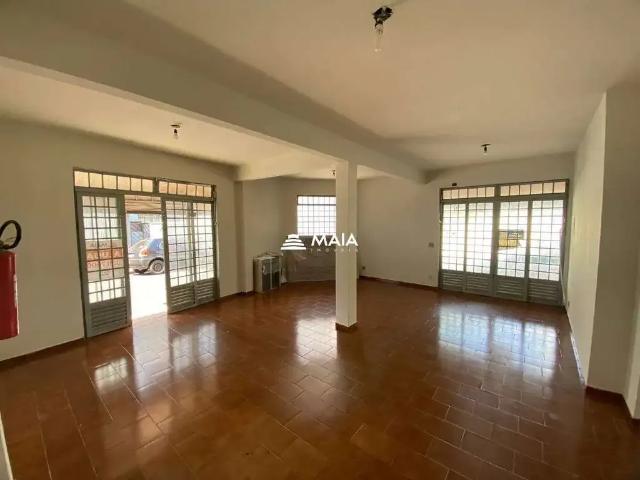 Conj. Comercial / Sala para Locação em Uberaba/MG Centro