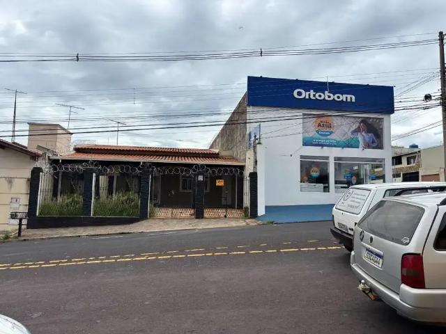 Conj. Comercial / Sala para Locação em Uberaba/MG São Benedito
