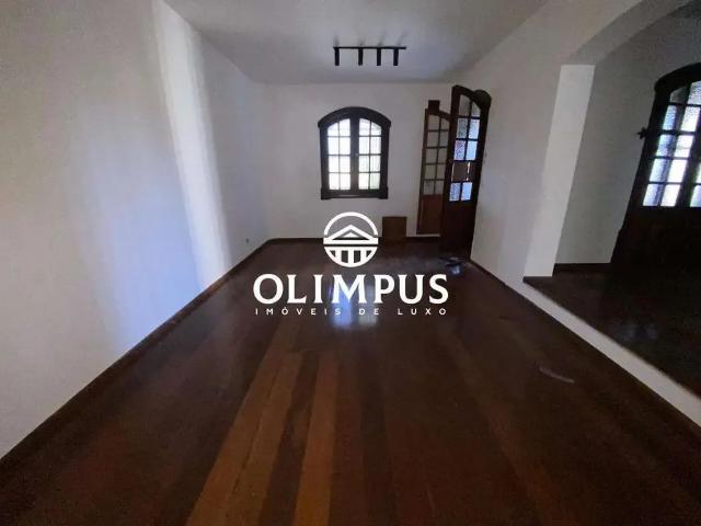 Conj. Comercial / Sala para Locação em Uberlândia/MG Tabajaras 4 Quartos