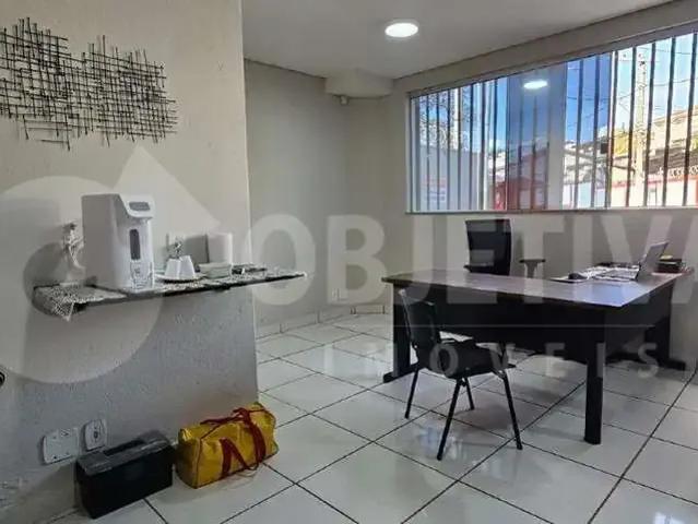 Conj. Comercial / Sala para Locação em Uberlândia/MG Vigilato Pereira