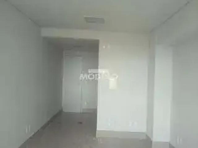 Conj. Comercial / Sala para Locação em Uberlândia/MG Brasil